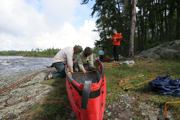 Canoeing Canada, Canoeing Manitoba; guided wilderness paddling ...